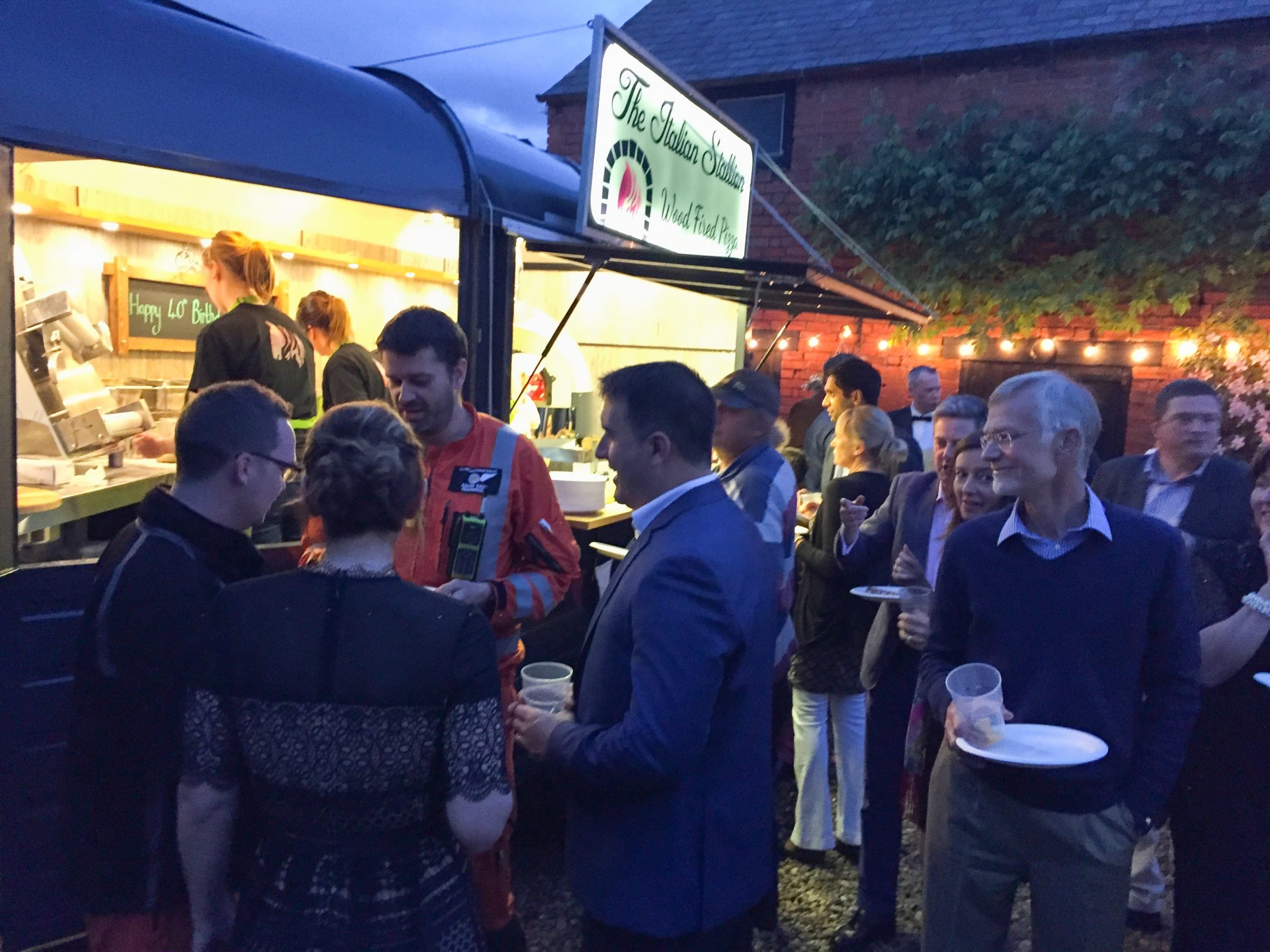 Italian Stallion Pizza – Authentic Neapolitan Wood Fired Pizza